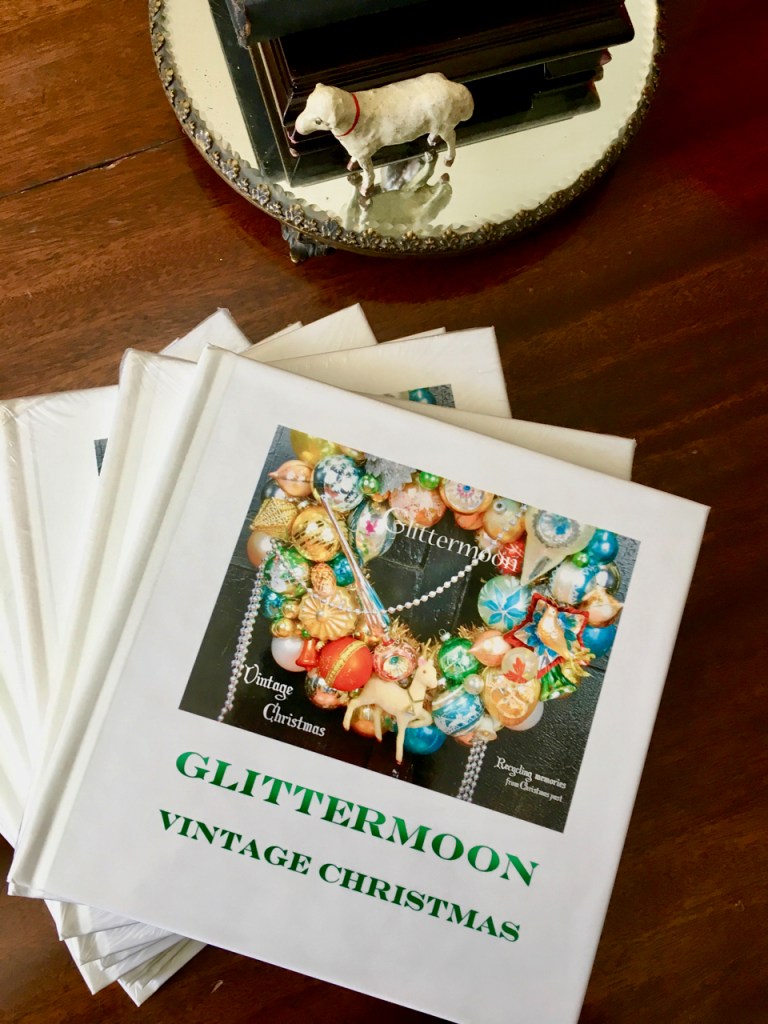 A Glittermoon Vintage Christmas Book! – Glittermoon Vintage Christmas